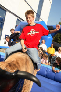 Rodeo Bullriding | mechanischer Bulle, elektrisches Bullenreiten mieten
