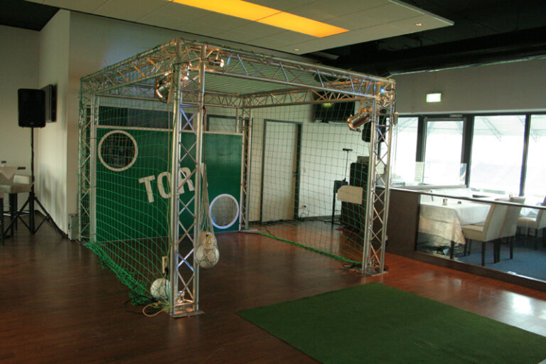 Torwand Center Profi Radar mieten | Fußball Schuß Geschwindigkeit